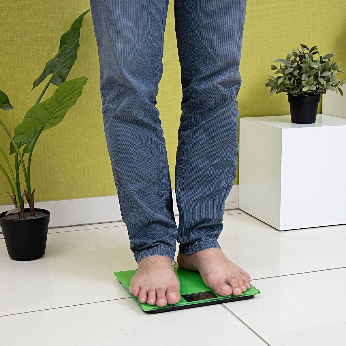 Geepas Digital Personal Scale - Body Weighing Scale – Moon Kuwait